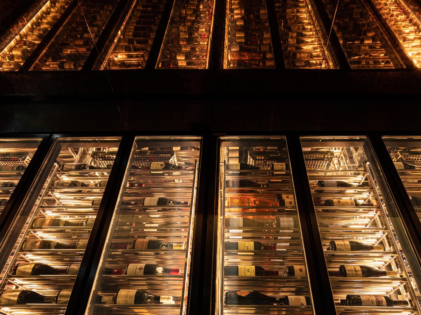 AWARD OF EXCELLENCE BY WINE SPECTATOR 2022 | VUE